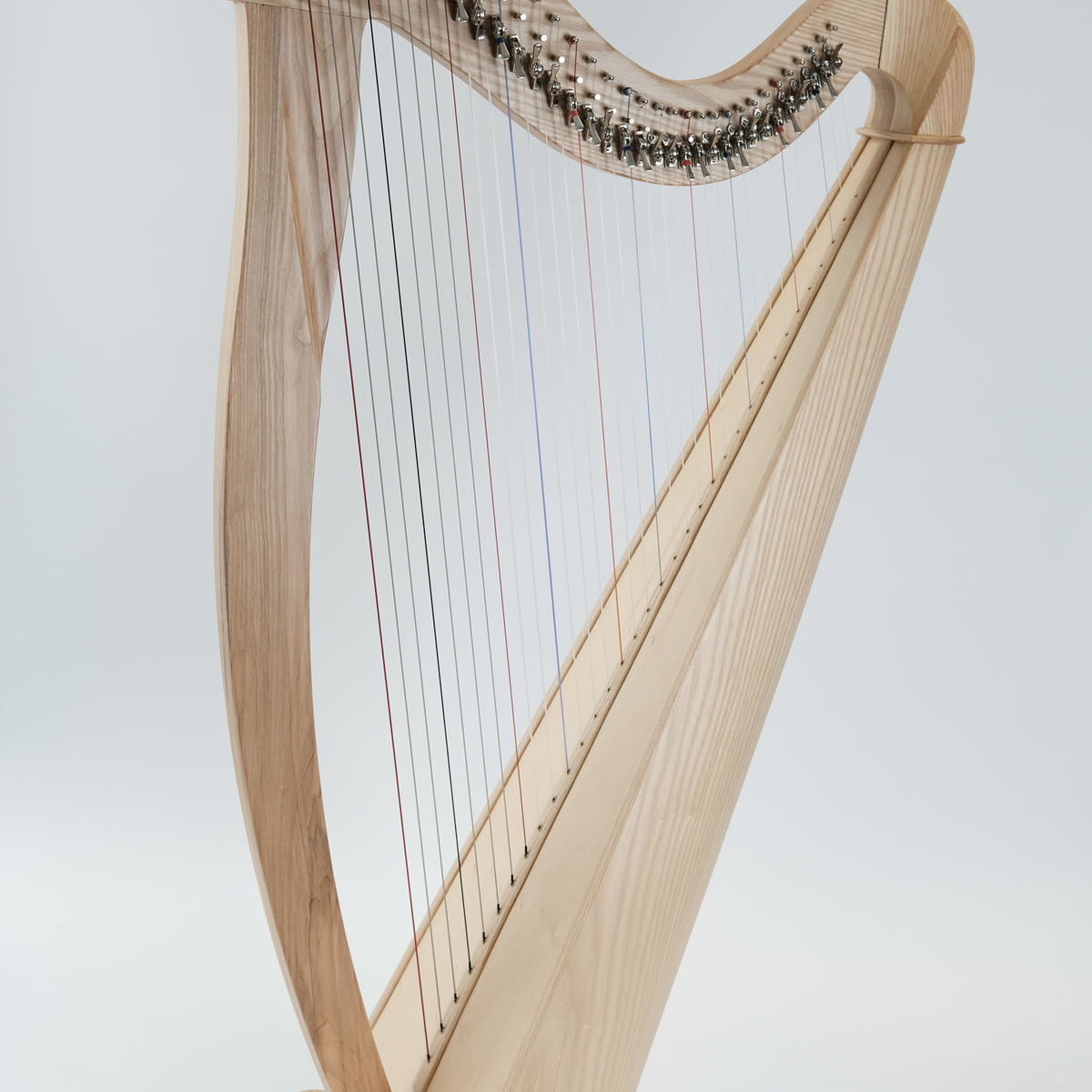 Heritage 34 String Round Back Lever Harp at The Early Music Shop