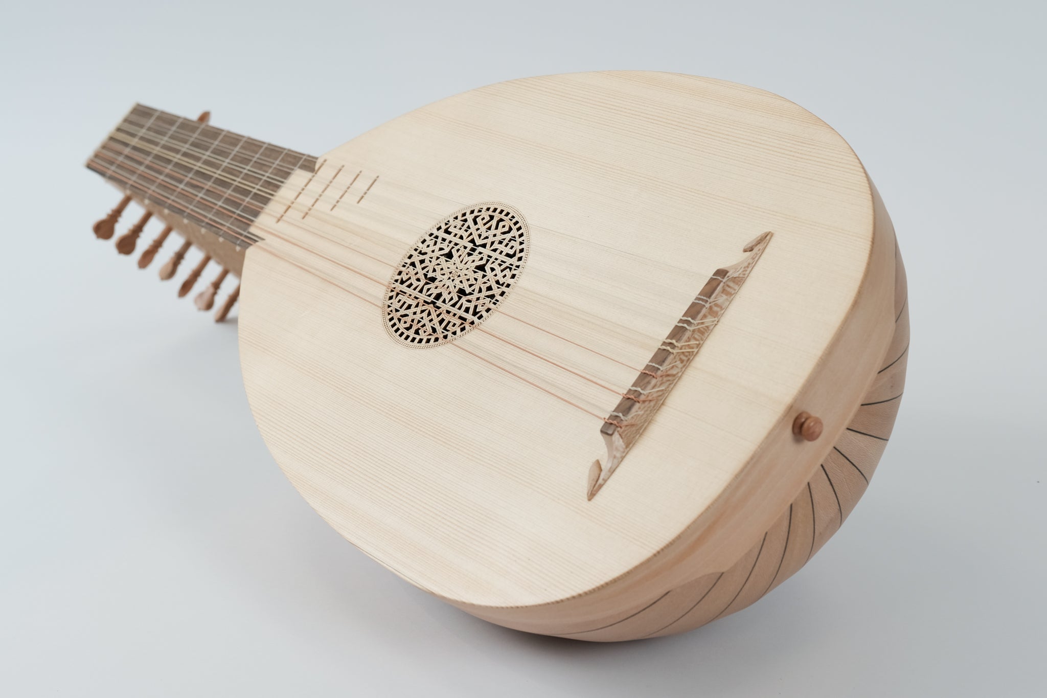 Silver Lute Bundle - EMS Heritage 7 Course Renaissance Lute after Hieb