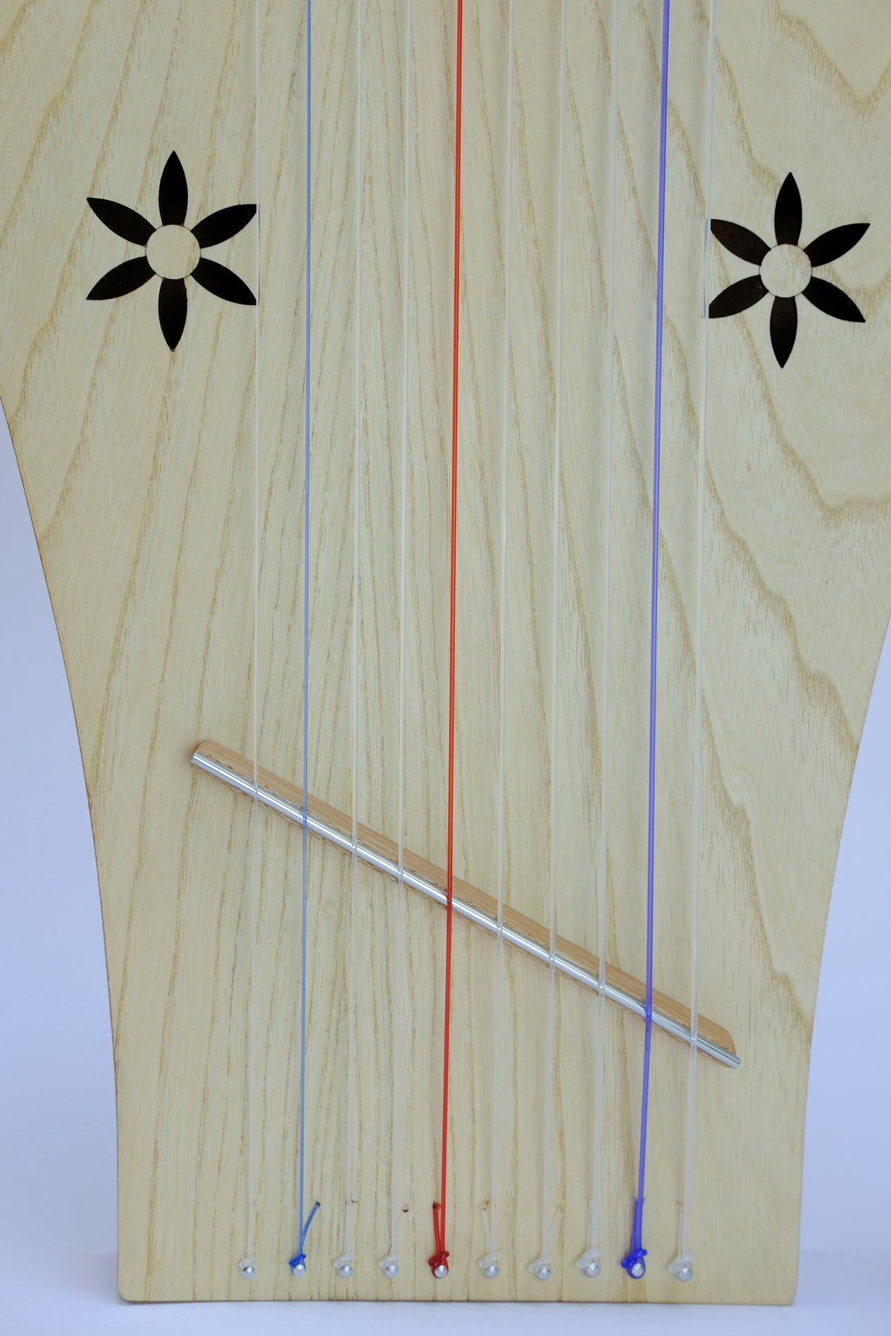 EMS Large Kinnor 10 String Lyre by The Early Music Shop