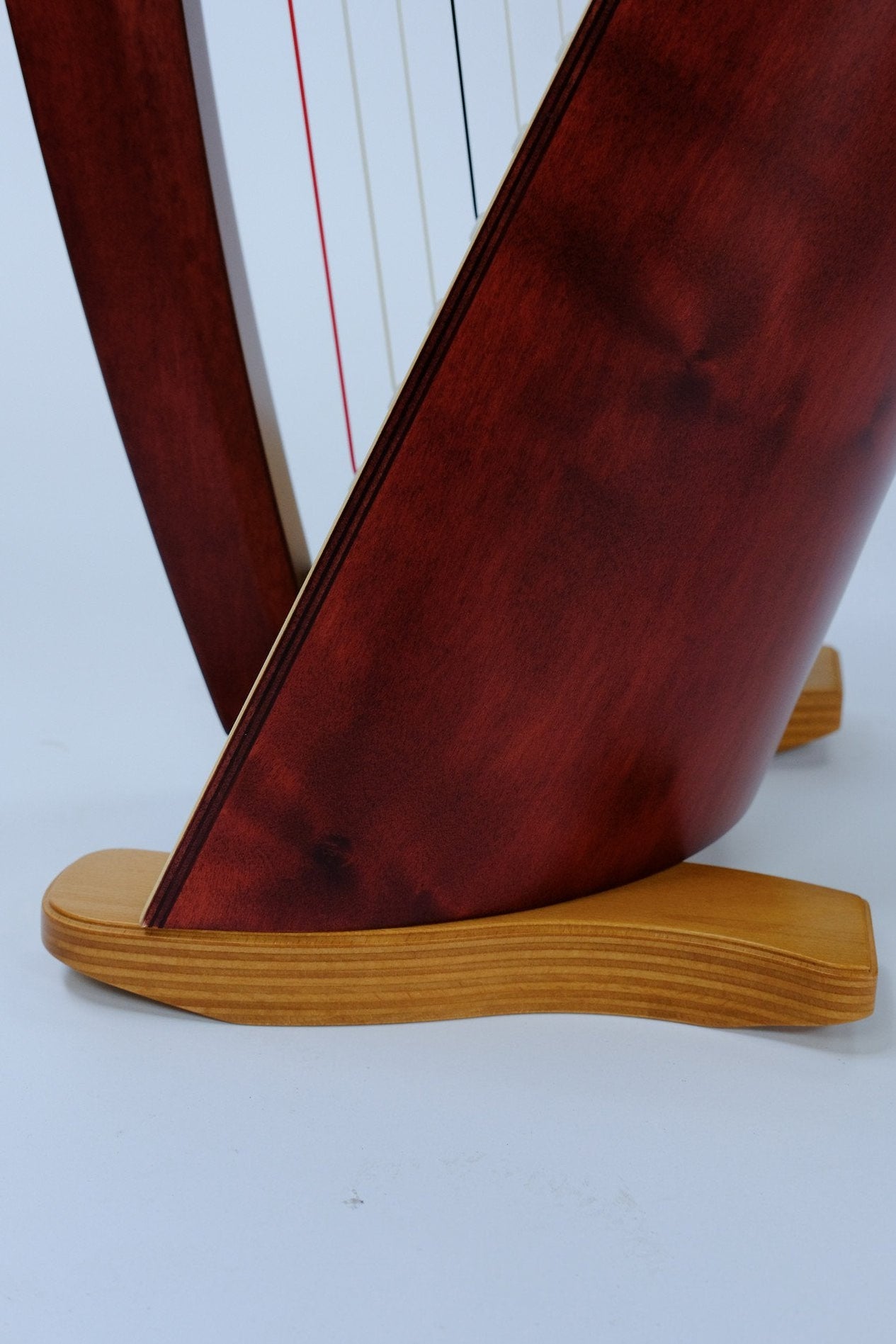 Juno 27 string harp (BioCarbon strings) in green finish by Salvi