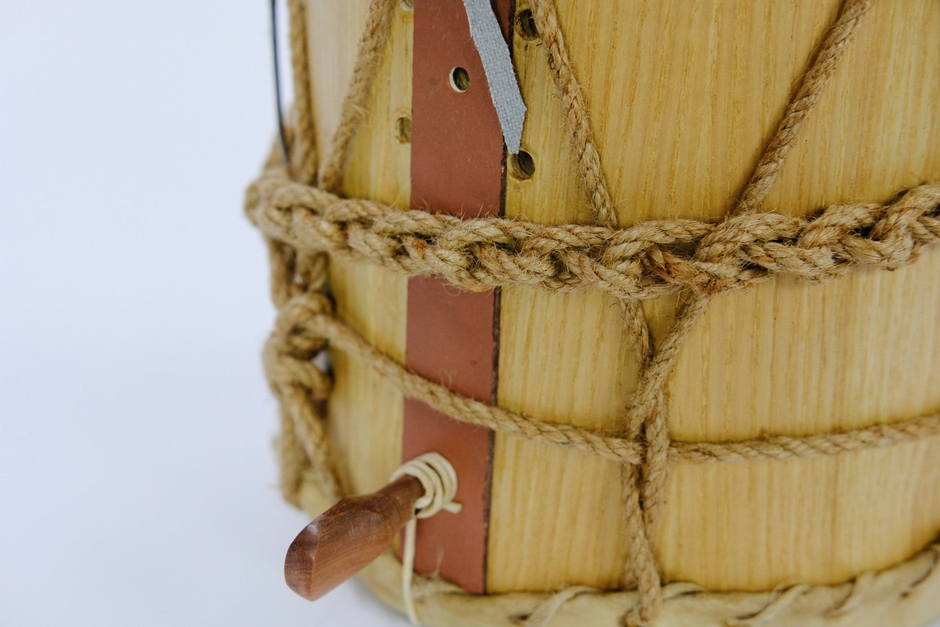 EMS 6" x 9" Medieval Tabret with drum stick